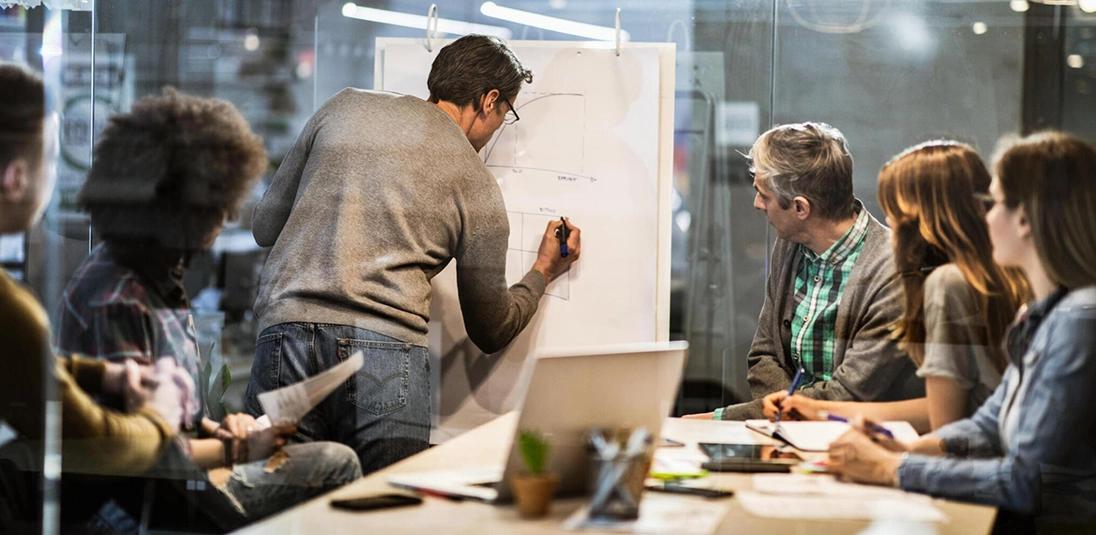 A Guide to Identifying Top-Notch Graphic Design Services